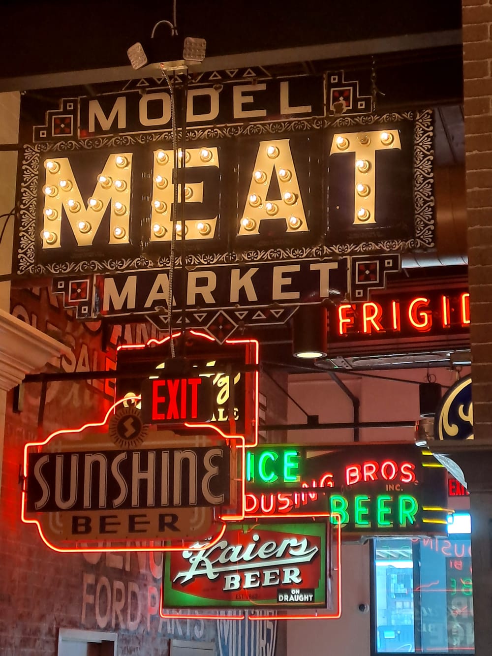 My Week at the American Sign Museum